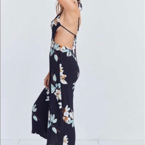 Urban Outfitters | Pants & Jumpsuits | Nwt Kimchi Blue Floral Backless ...